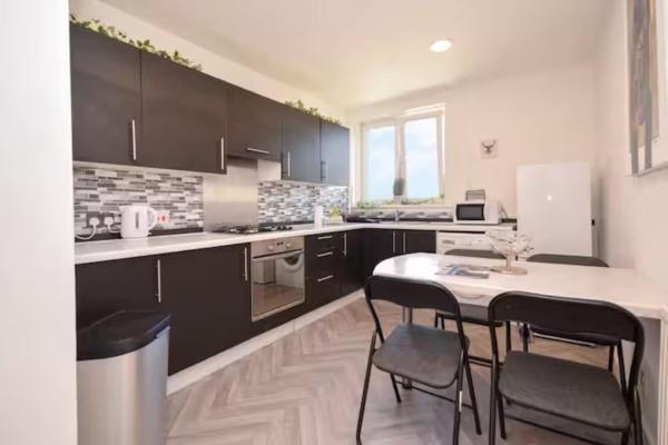 Laudervale West Penthouse, Loch Lomond - Balloch