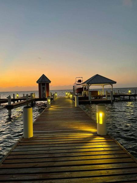 Pickleball In Paradise 1br Access To The Beach - Honduras