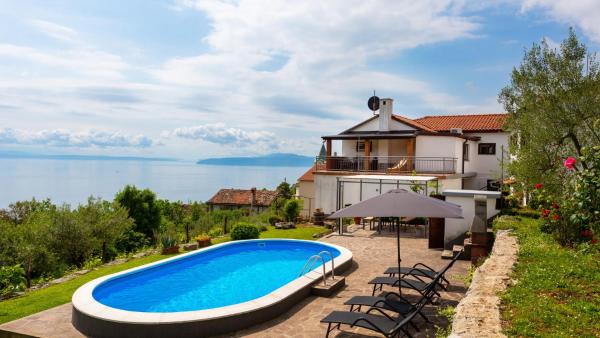 Beautiful Casa Dea With Pool In Opatija - Lovran