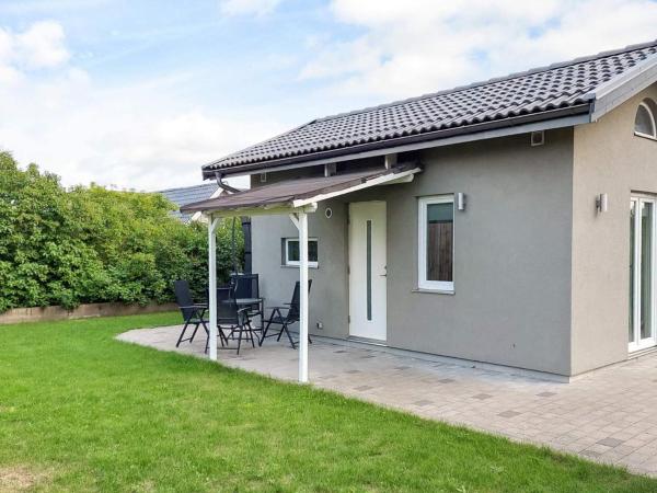 4 Person Holiday Home In Falkenberg - Falkenberg