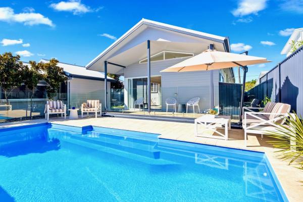 Endless Summer Sawtell - Luxe Beach Escape With Pool - Sawtell