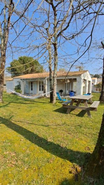 Maison à 8 Min à Pied De La Plage Avec Jardin Clos Et Ombragé - Île d'Oléron