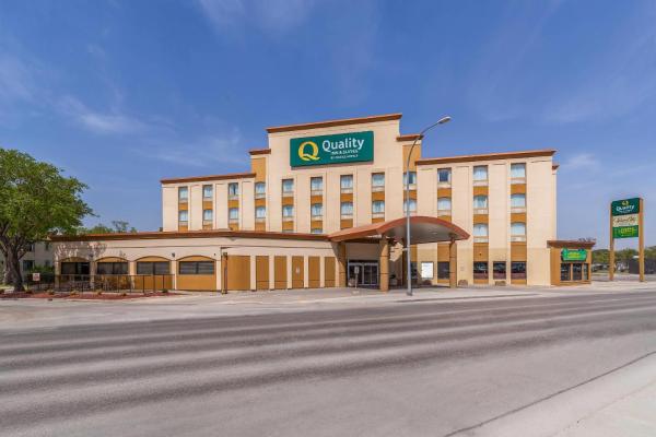 Quality Inn & Suites - Manitoba