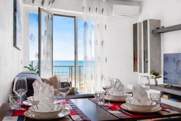 Victoria Seafront - Sea View Private Parking Ac & Wifi - Savone