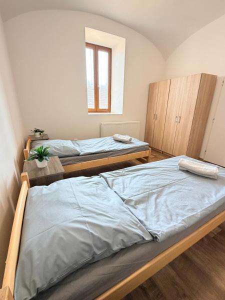 Sleep & Go Czech Republic - Mořina - 捷克