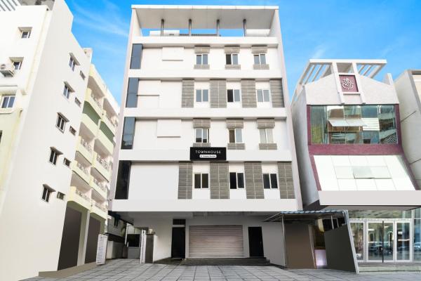Super Townhouse Alwal Road - Hyderabad