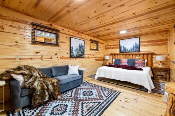 Bison Trail House- Rustic Cabin Retreat - Keystone, SD