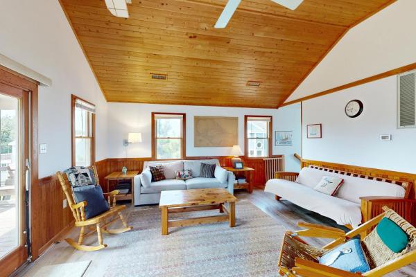 Oar House - Duck, NC