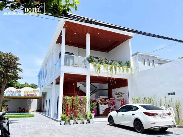 Nắng Mai Hotel Mũi Né - Mũi Né
