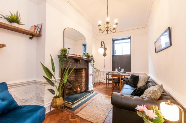 Cobb's Margate Old Town Hideaway - Dreamland Margate