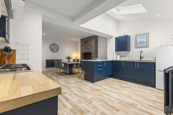 Potovens Place - Leeds