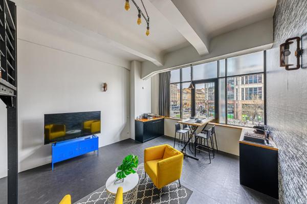 Astoria Loft Apartment With Ac - Top Location - Budapest