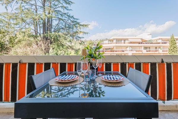 2 Pièces 52m2 Clim Parking Terrasse Golfe-juan - Vallauris