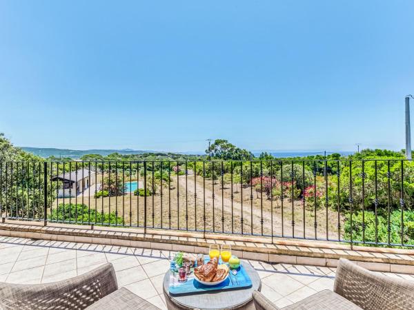 Villa Villa I Tre Fratelli By Interhome - Figari