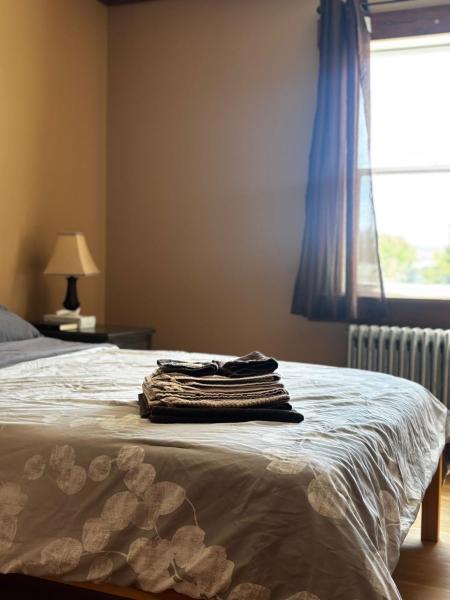 Twin Cities Hotel - Alberta