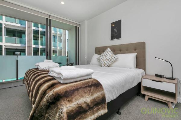 Cosy 1 Bed Apartment In Lighter Quay With Parking - Auckland