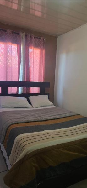 A 500 Metros De La Embajada American - San José, Costa Rica