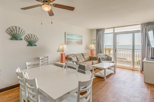 Updated North Myrtle Beach Condo With Lazy River! - North Myrtle Beach, SC