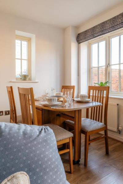 Lovely 2 Bedroom Home In Moreton-in-marsh - Stow-on-the-Wold