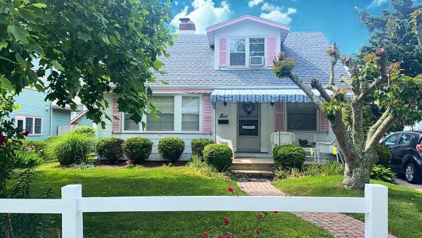 Rulons Cape May Diamond, 1st - Cape May, NJ