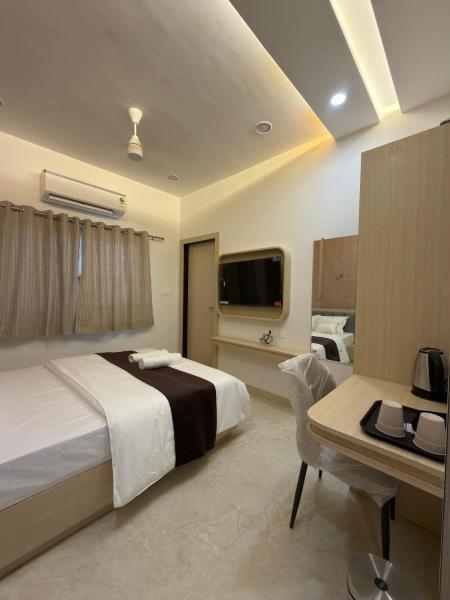 Samyak Stay - Ujjain