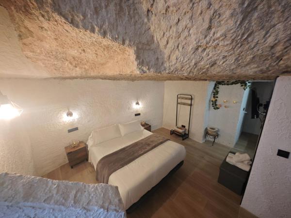 Amonite - Alcalá del Júcar