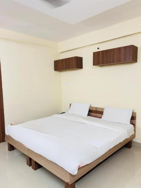 Suite Rooms Near Embassy Tech Village Bellandhur - Bangalore