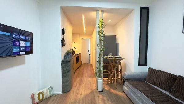 Moderno Na Quadra Da Praia Posto 5 Ncs1137-705 - Ipanema