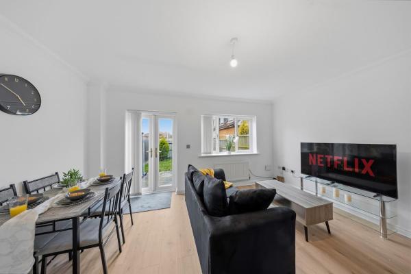 Versatile 3br - 10 Min Drive To Ashford Station - Kent