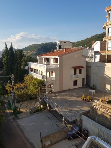 Vila Familija - Montenegro