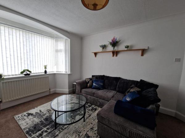 Stylish 2bed House Near Wakefield City Centre - Wakefield