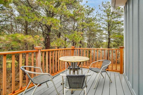 2 Mi To Main St And Beach! Family Home In Edgartown - Massachusetts