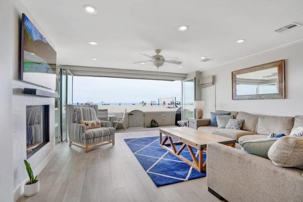 3 Story Oceanfront With Incredible View Hot Tub Home - Newport Beach, CA