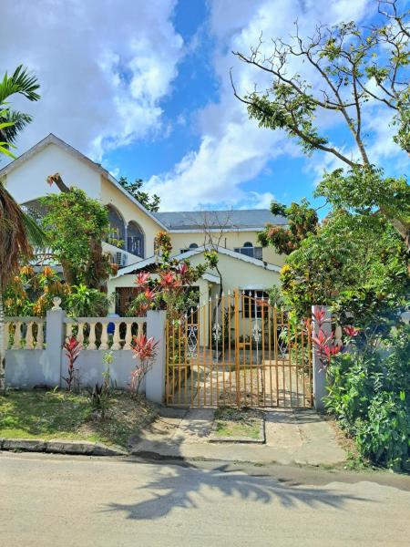 Aquamarine Ave - Montego Bay