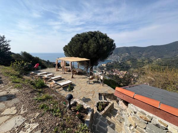 Begasti Guest House, For Trekking Lovers, Free Parking Included - Monterosso al Mare