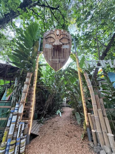 Nomadic Surf & Yoga - Costa Rica