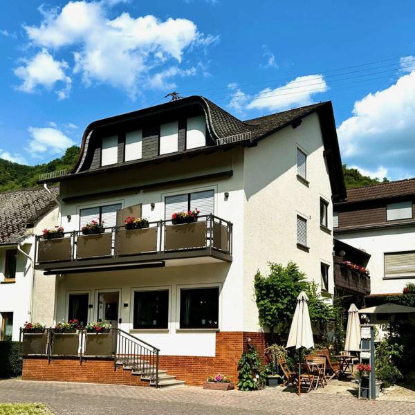 Pension / Ferienwohnungen Scheid - Boppard