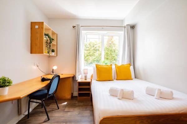 Bright 2-bed Apt Close Galway City - Galway