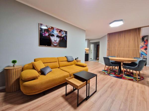 By The Pool Apartments #8 - Velingrad
