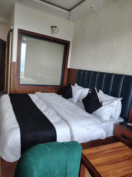 Hotel Sky Heaven Dalhousie Mall Road - Dalhousie