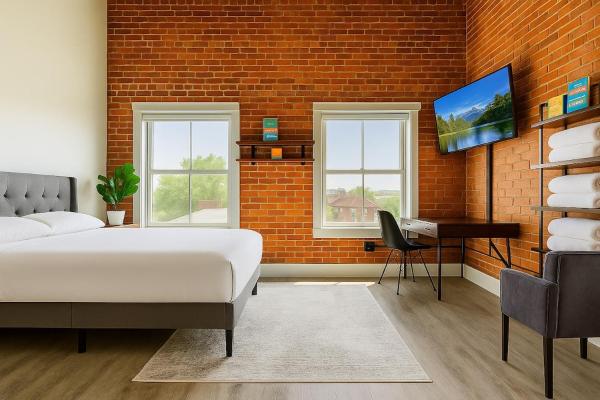 Bright Downtown Studio Near Yale & East Rock! - New Haven, CT