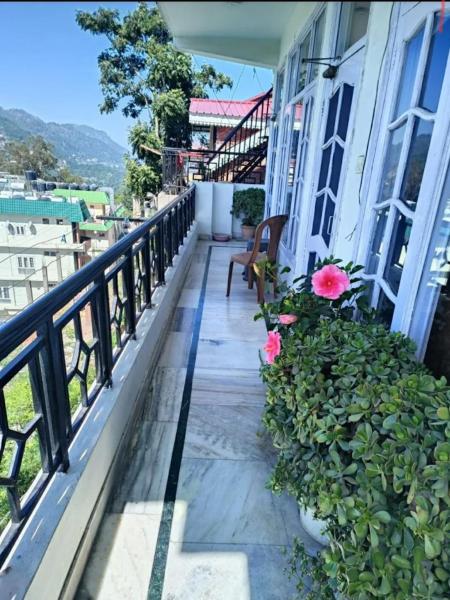 Harmony Homestay Couple & Family Friendly Prime Location Easy Access To Mall Rd -City View - Solan