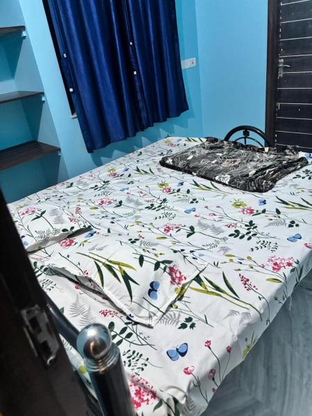 Lara Home Stay 1bhk - Kolkata