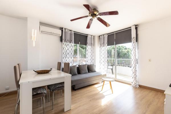 Eucalyptus Apartment - Reus