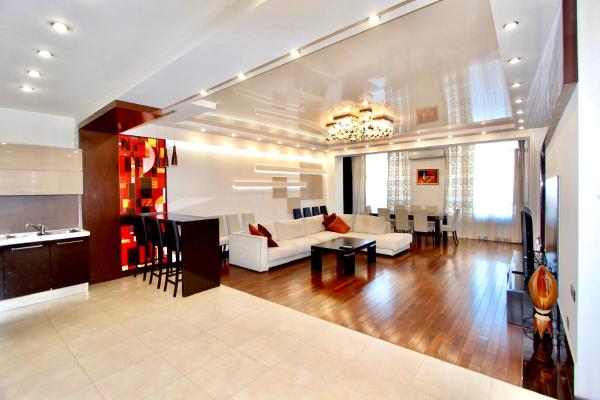 Gorgeous 3br Apartment 210 Sqm 2 Bathrooms City Center - Jerewan