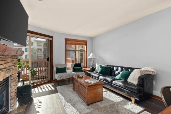 Lovely Ski-in - Ski-out Condo With Community Hot Tub Pool & Club Solitude Access - アルタ, UT