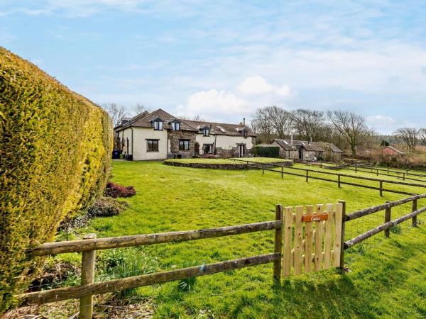 2 Bed In Bideford Oc-90703 - Clovelly