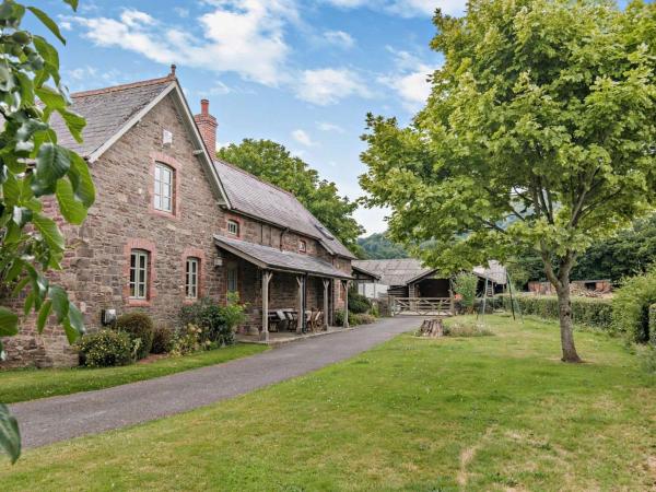 2 Bed In Brecon Oc-bn281 - Brecon