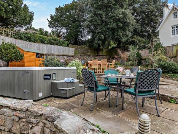 4 Bed In Torquay Oc-94002 - Brixham
