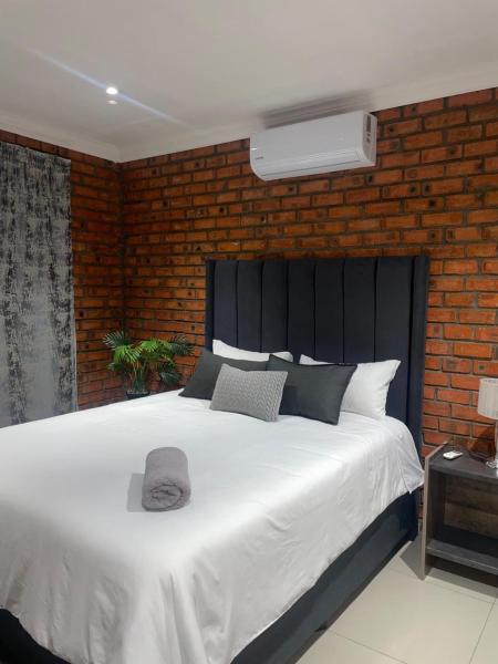 Kubbe Comfort Corner - Bloemfontein
